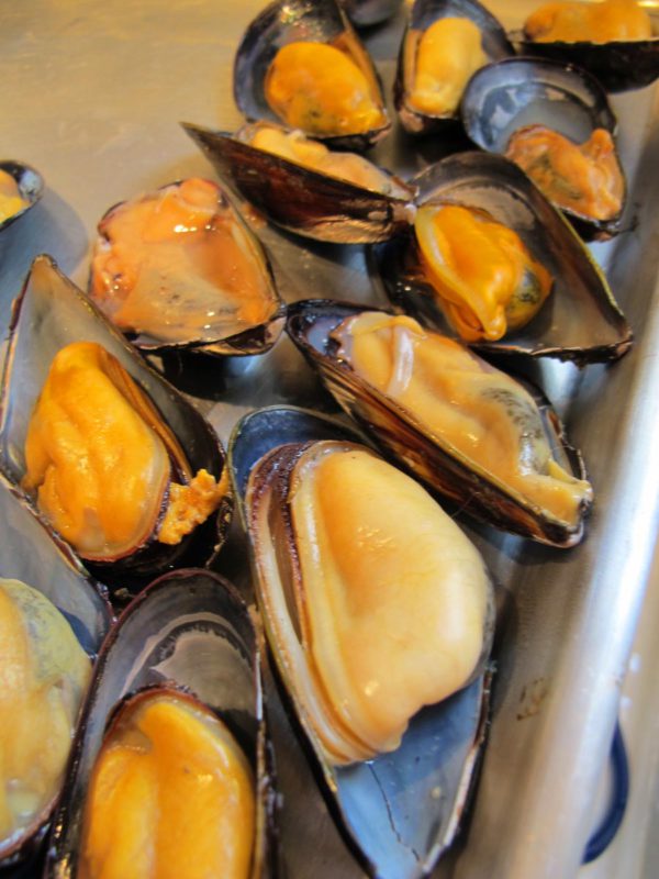 Recipe: Baked Mediterranean Mussels – Element Seafood